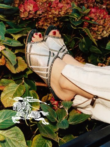 Email Inspiration from Burberry - Email Love
